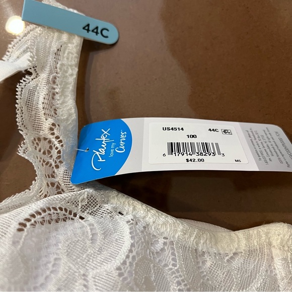 Playtex | Intimates & Sleepwear | Playtex White Lace Bra Size 44c Nwt ...
